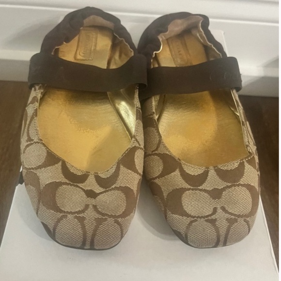 Coach | Shoes | Coach Womens Ballet Flats | Poshmark